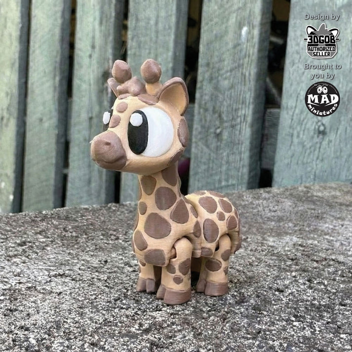 Mad Mini Giraffe – Articulated Cute Fidget Toy – Mad Miniatures